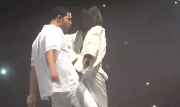 RiRi and Drake seen locking lips, possibly on again
