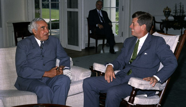 Alexander Bustamante