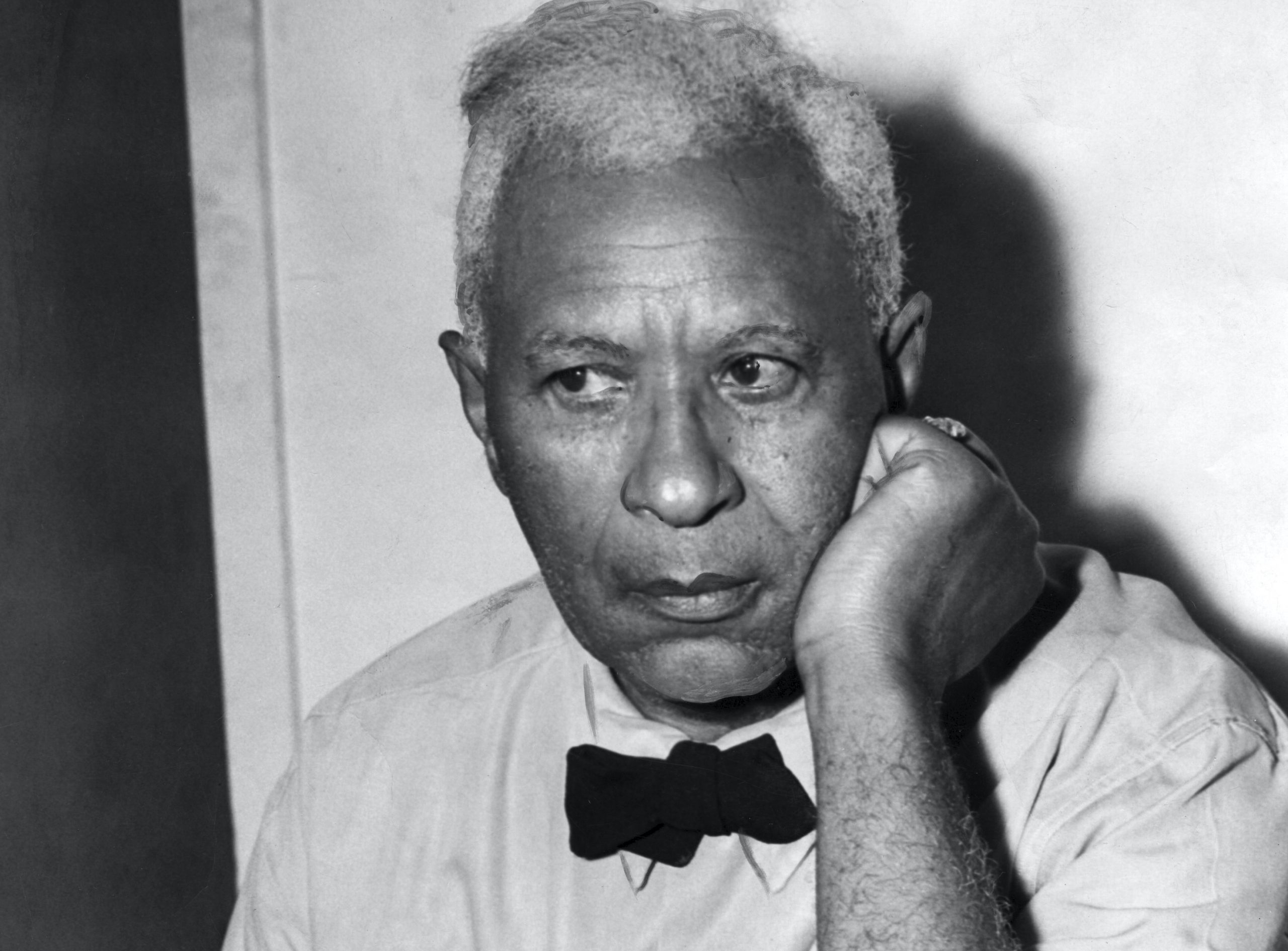 Garret Morgan - Inventor of the traffic light and gas mask - Our History